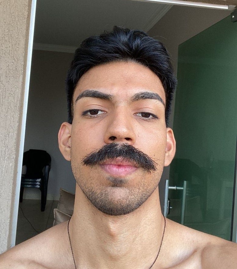 Guilherme Lima Mota – Medium