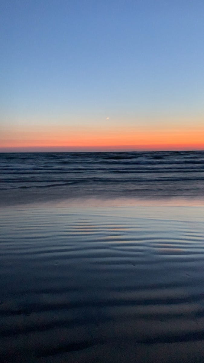 Lucas Cross – Medium