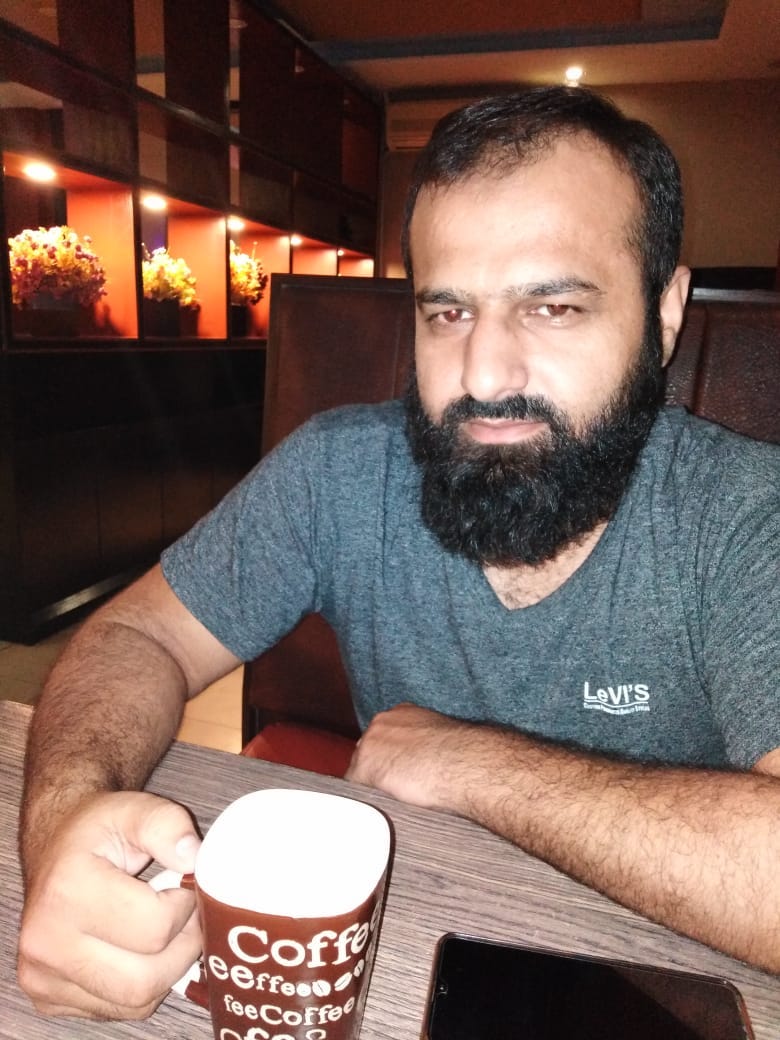 About – Zeeshan Haider – Medium