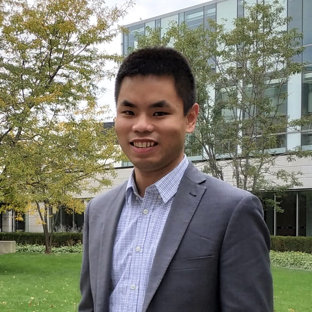 Alexander Pau – Medium