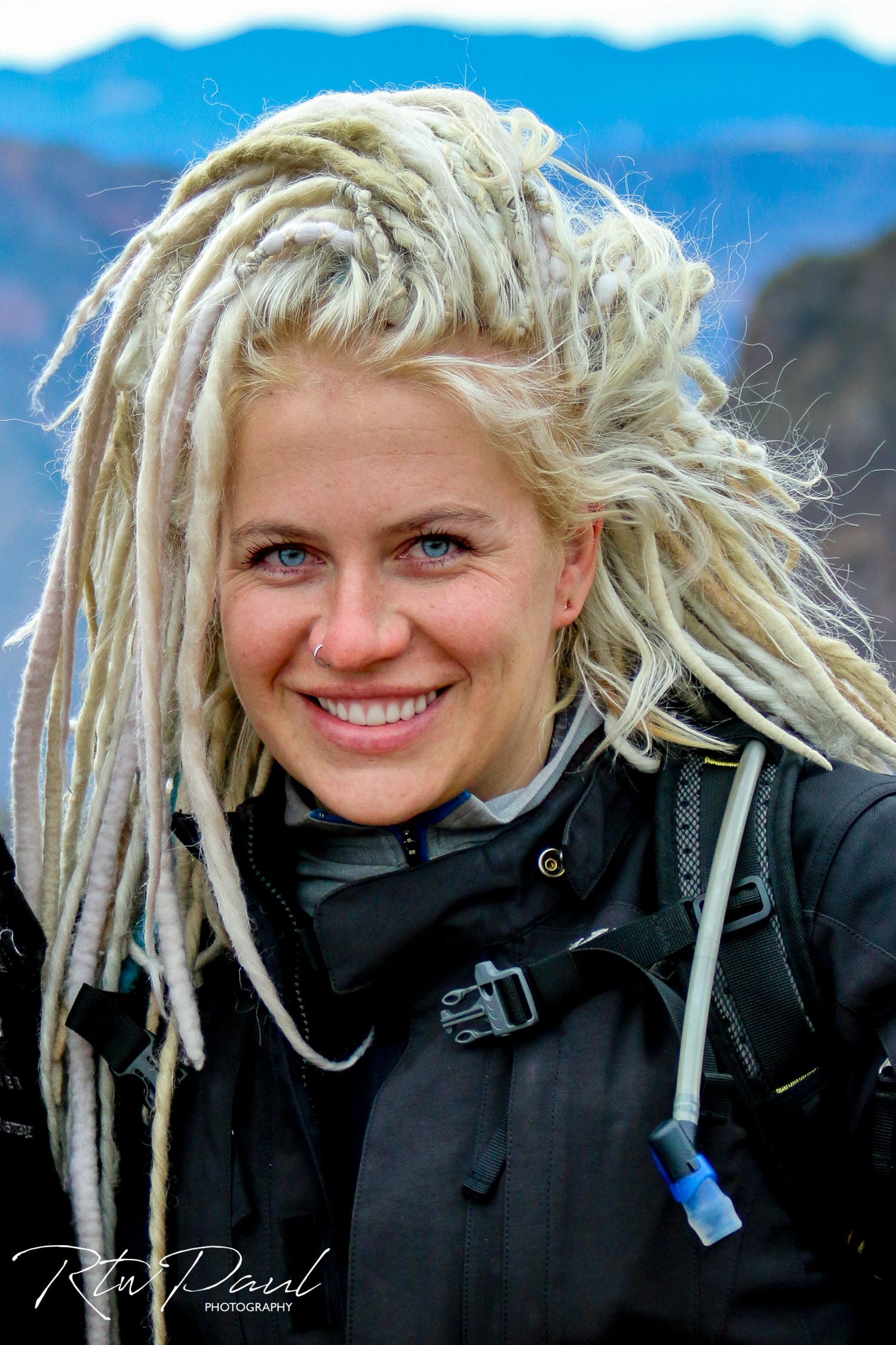 Egle Gerulaityte – Medium