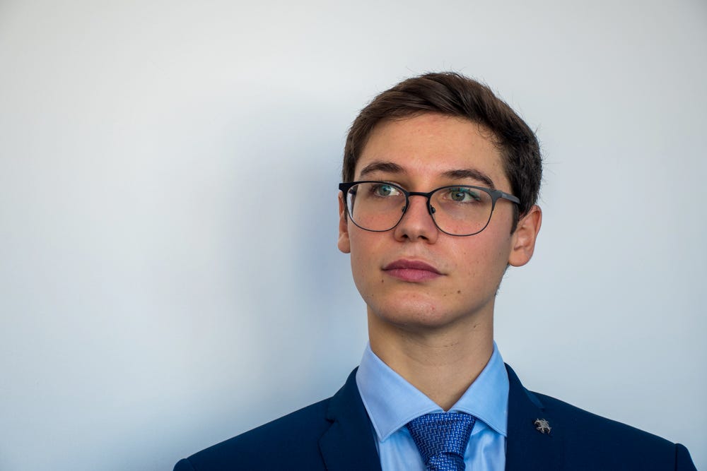 Fabrizio Luchi – Medium