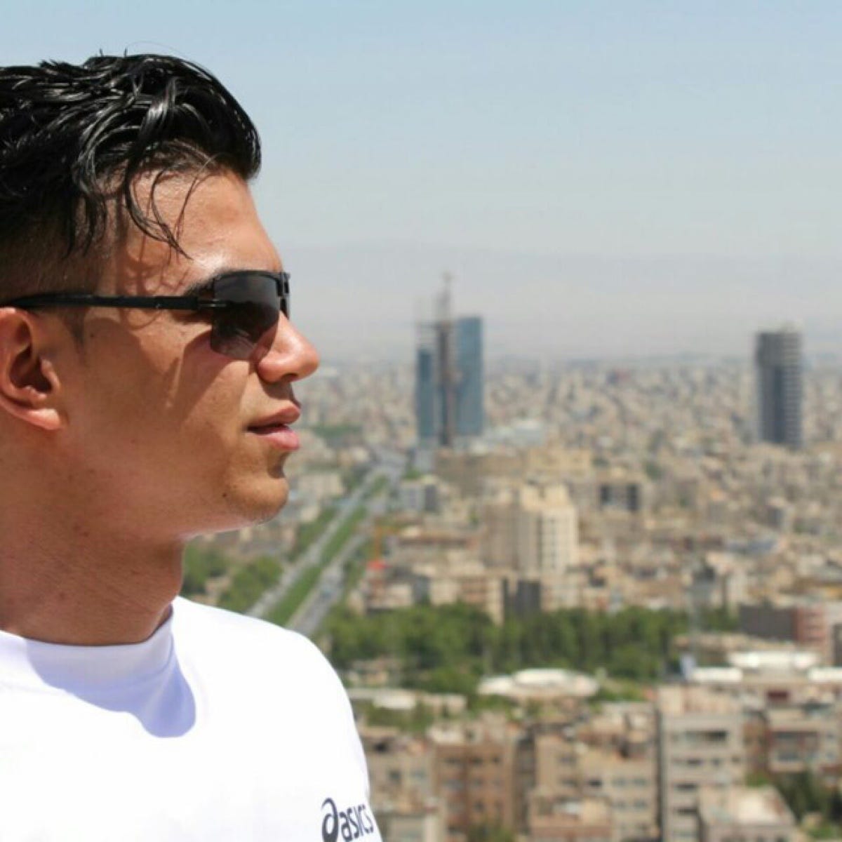 Edward Foster – Medium