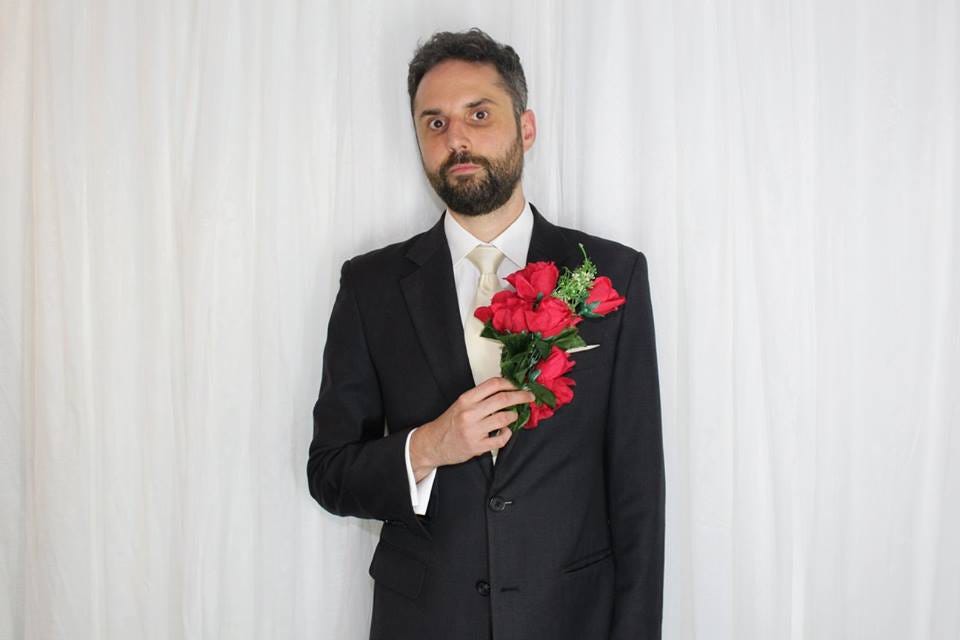 Alexander Groom – Medium