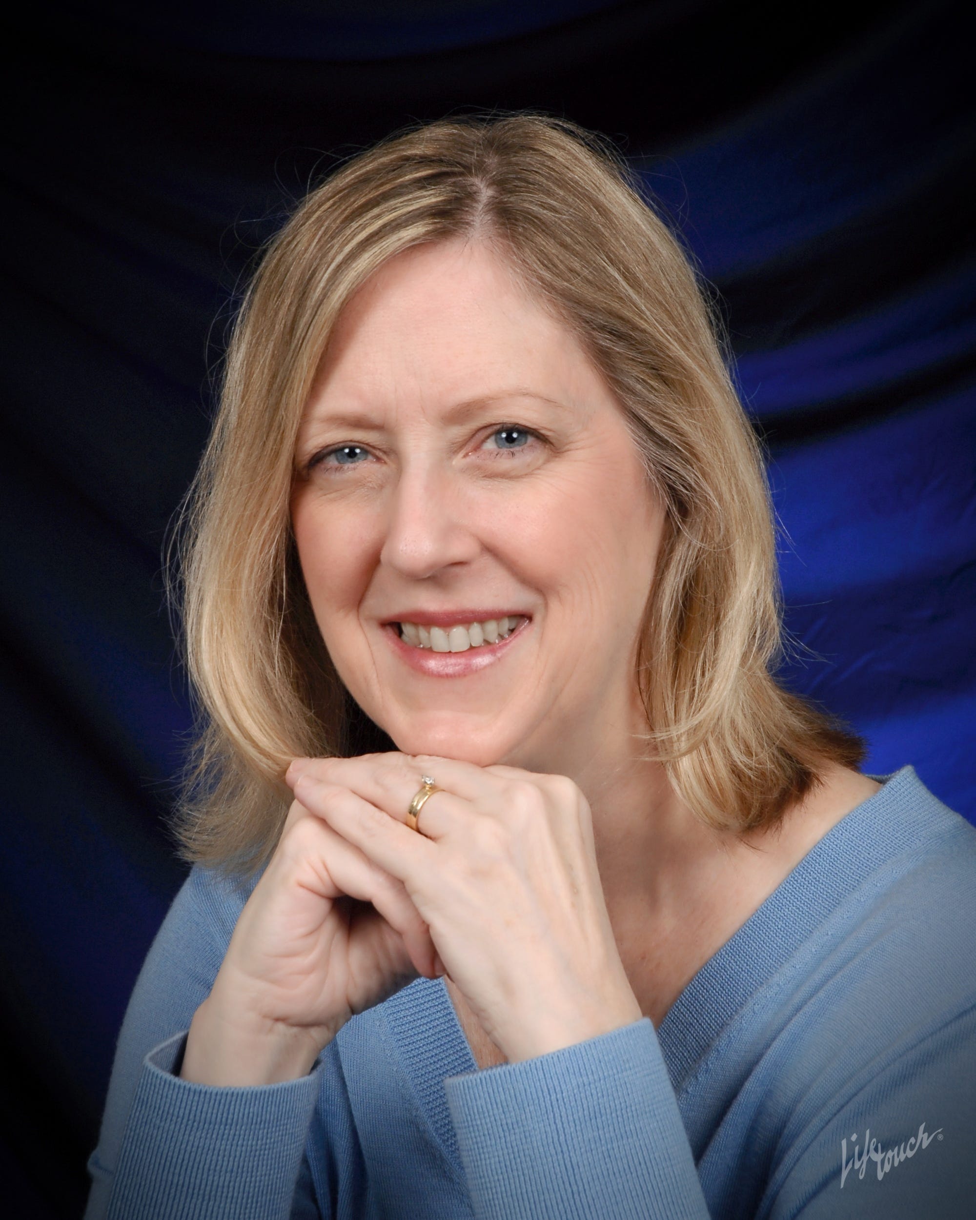 Tracy Glass – Medium