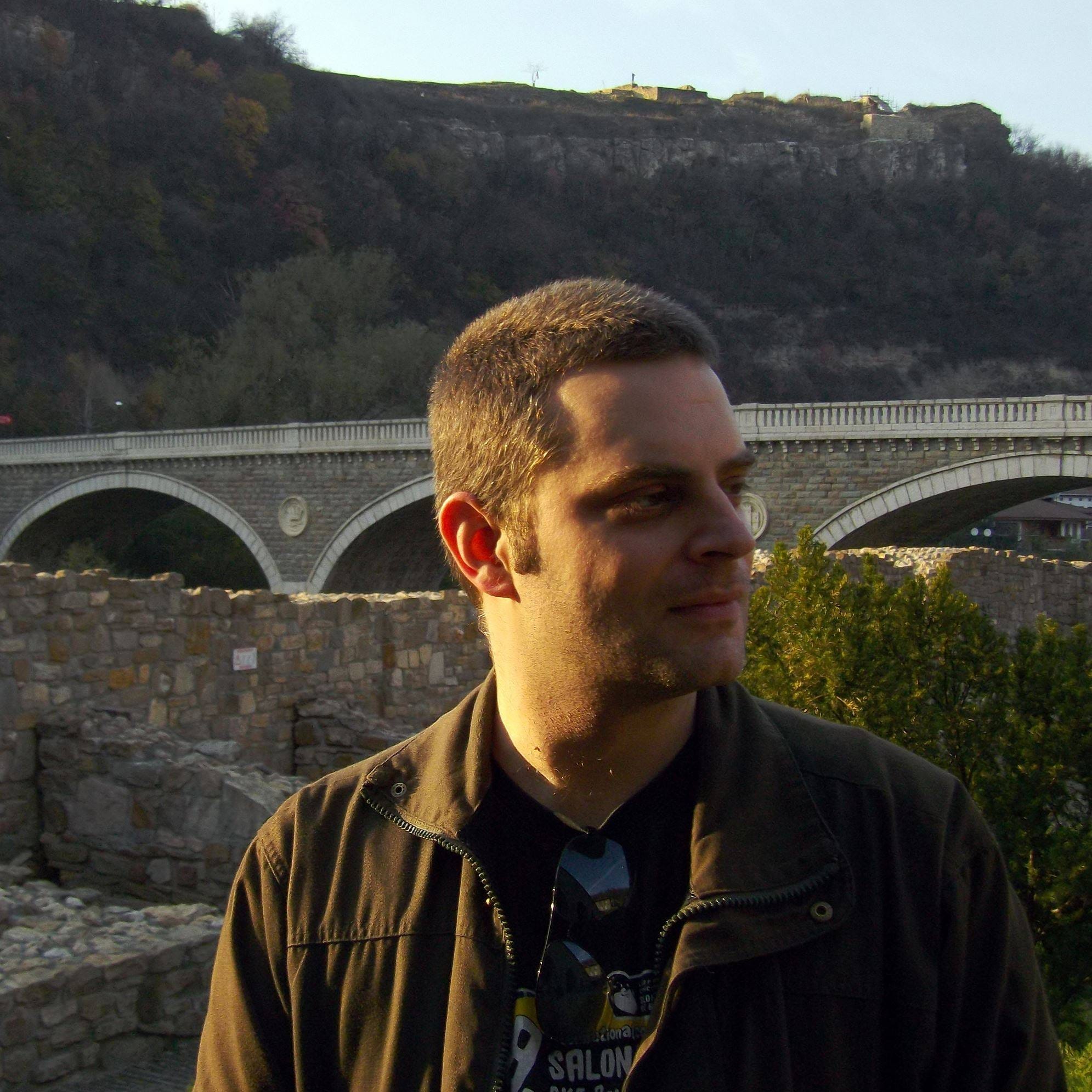 About – Aleksandar Uzelac – Medium