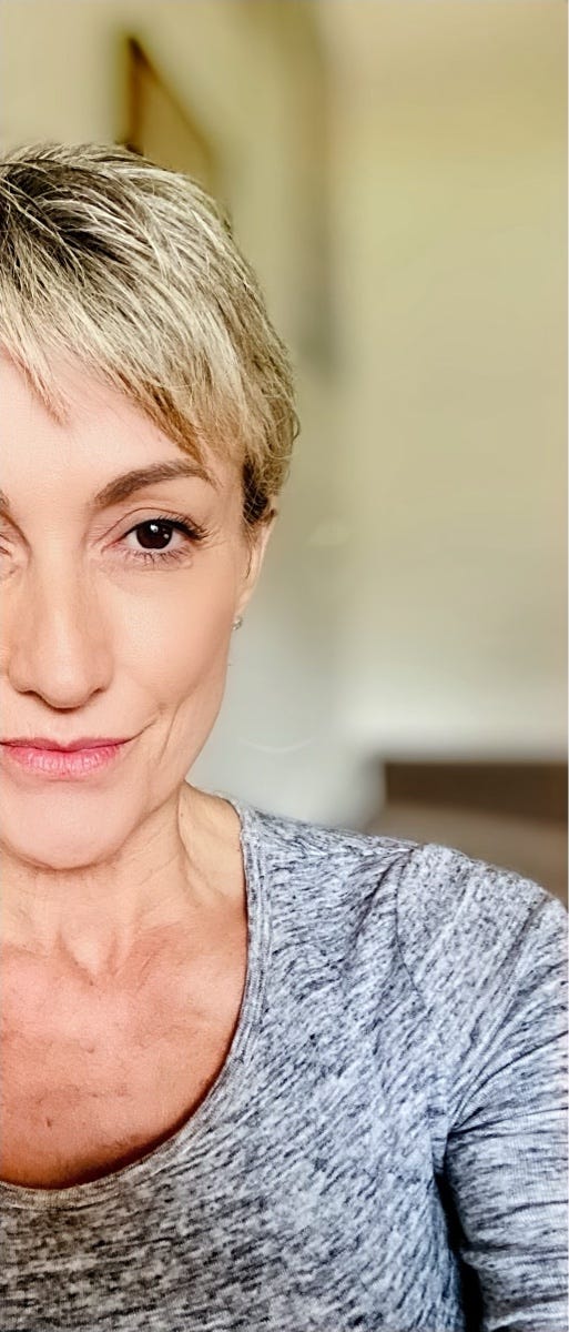 Paula Janene Hopkins – Medium