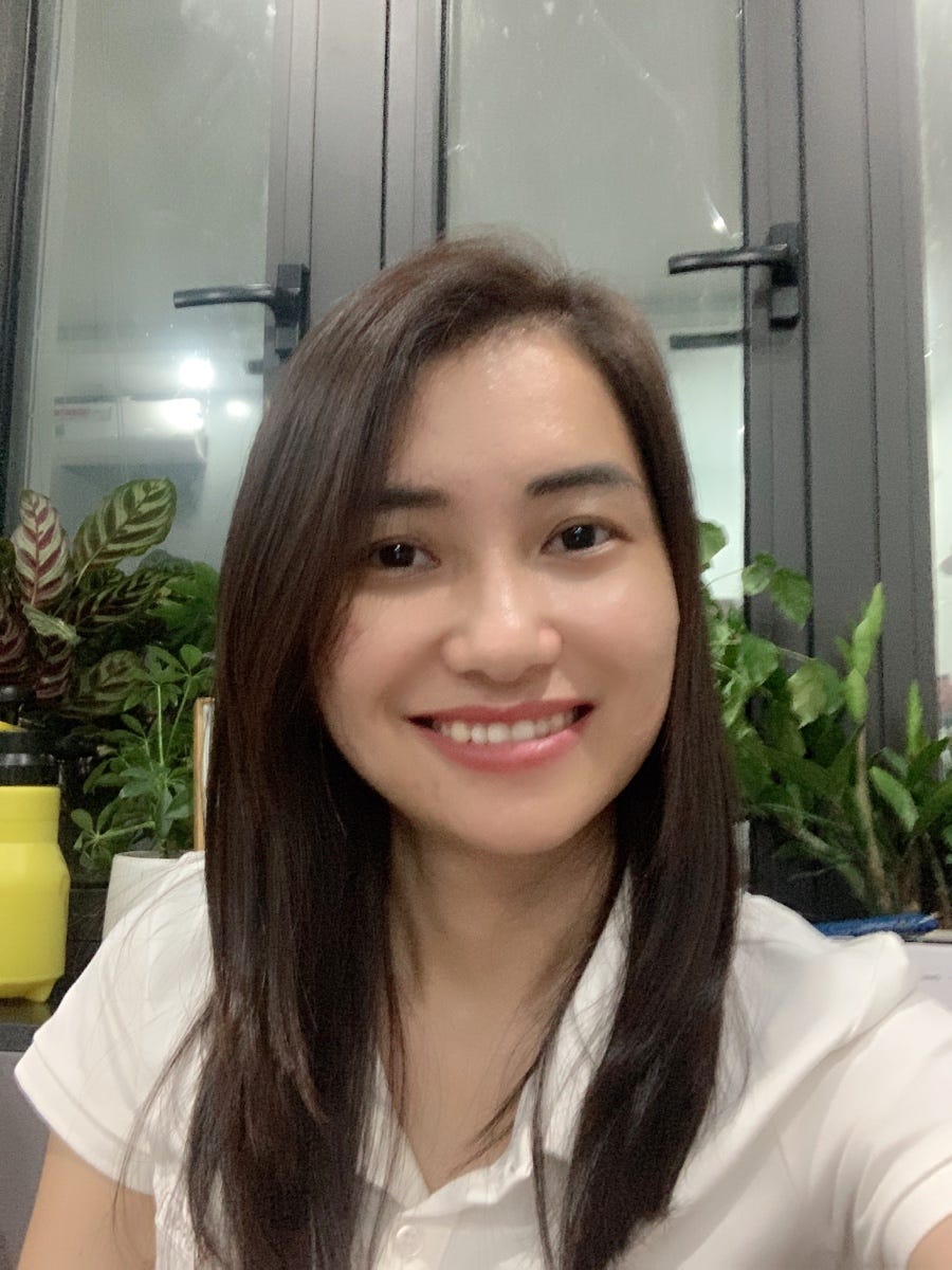 Hoa Nguyen – Medium