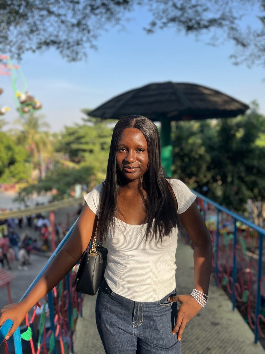 Arike Osunkojo – Medium