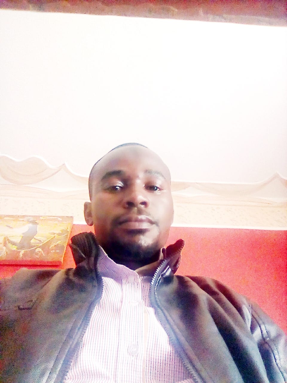 Muganzi Missi – Medium