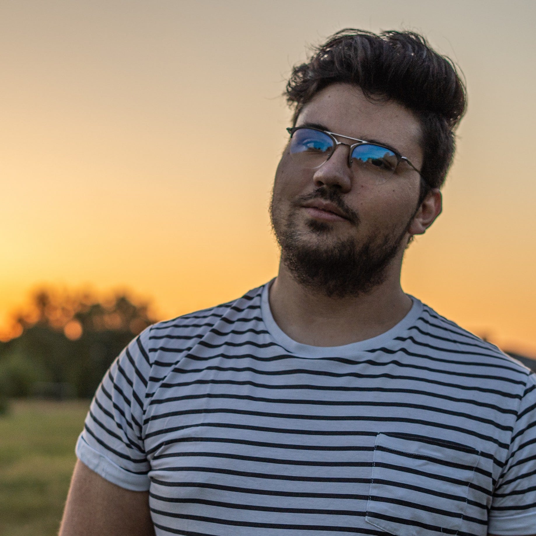 Valentin Omota – Medium