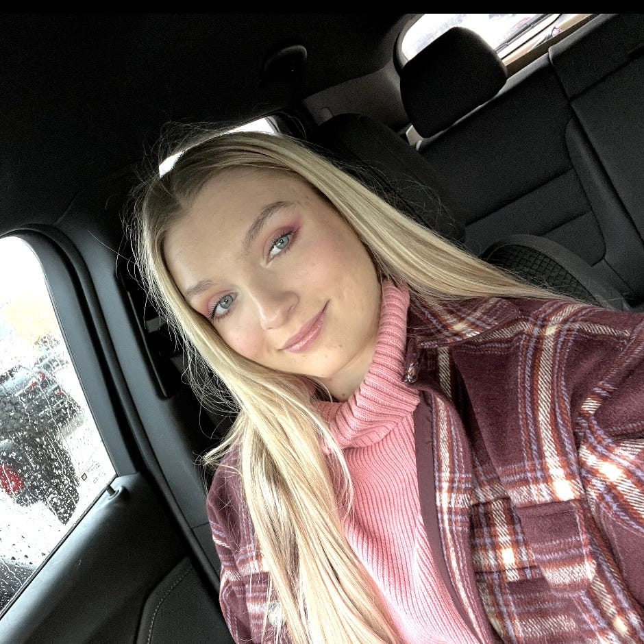 Maleah Sims – Medium