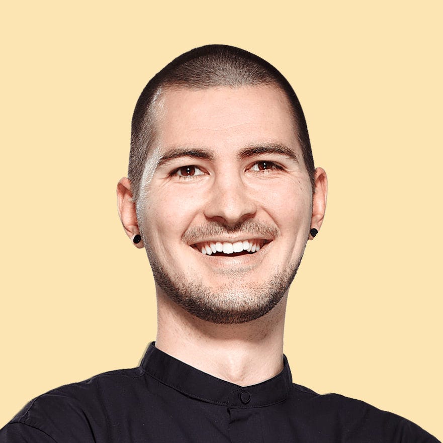 Pierre Georges – Medium