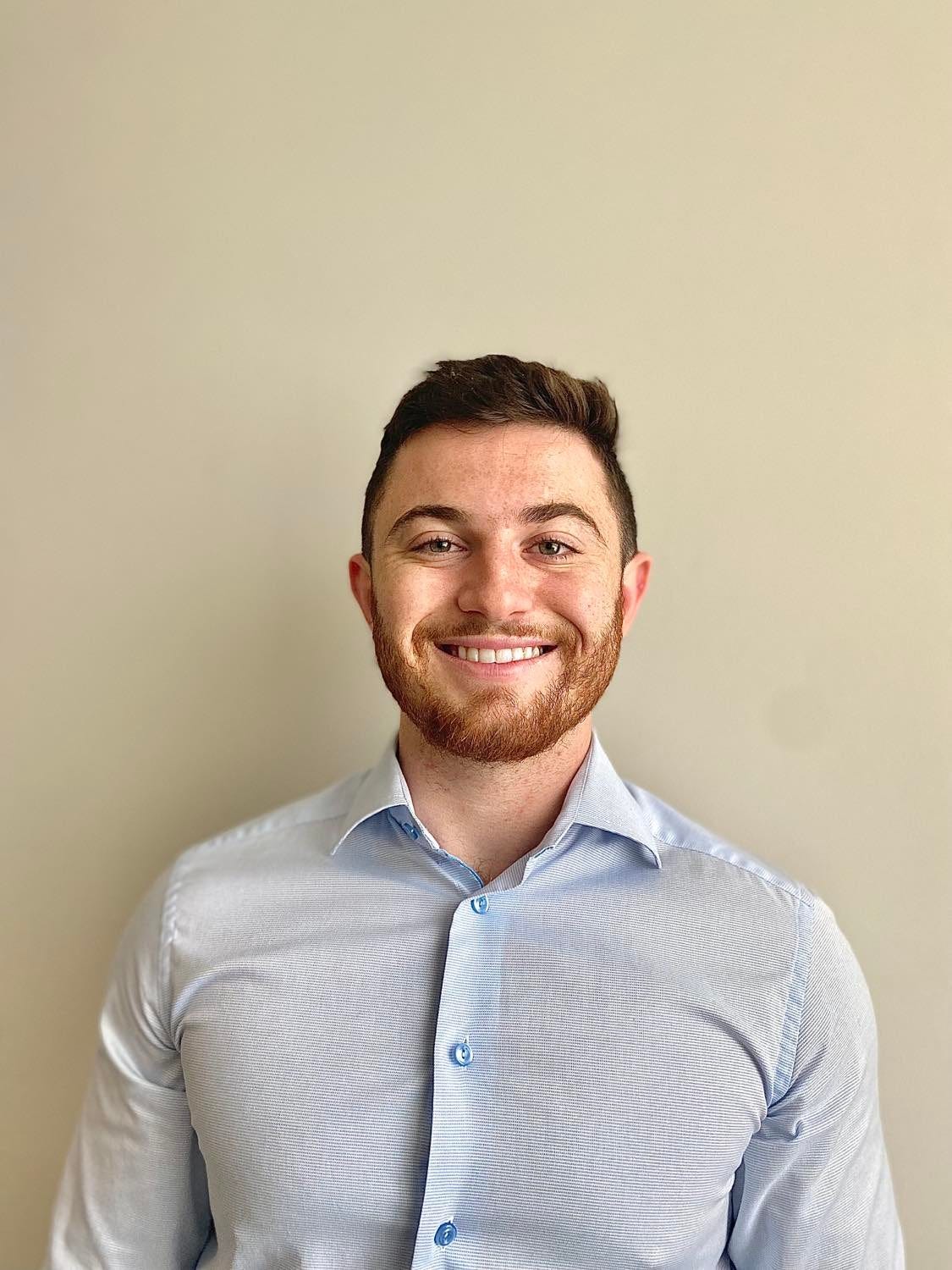 Daniel Costa – Medium