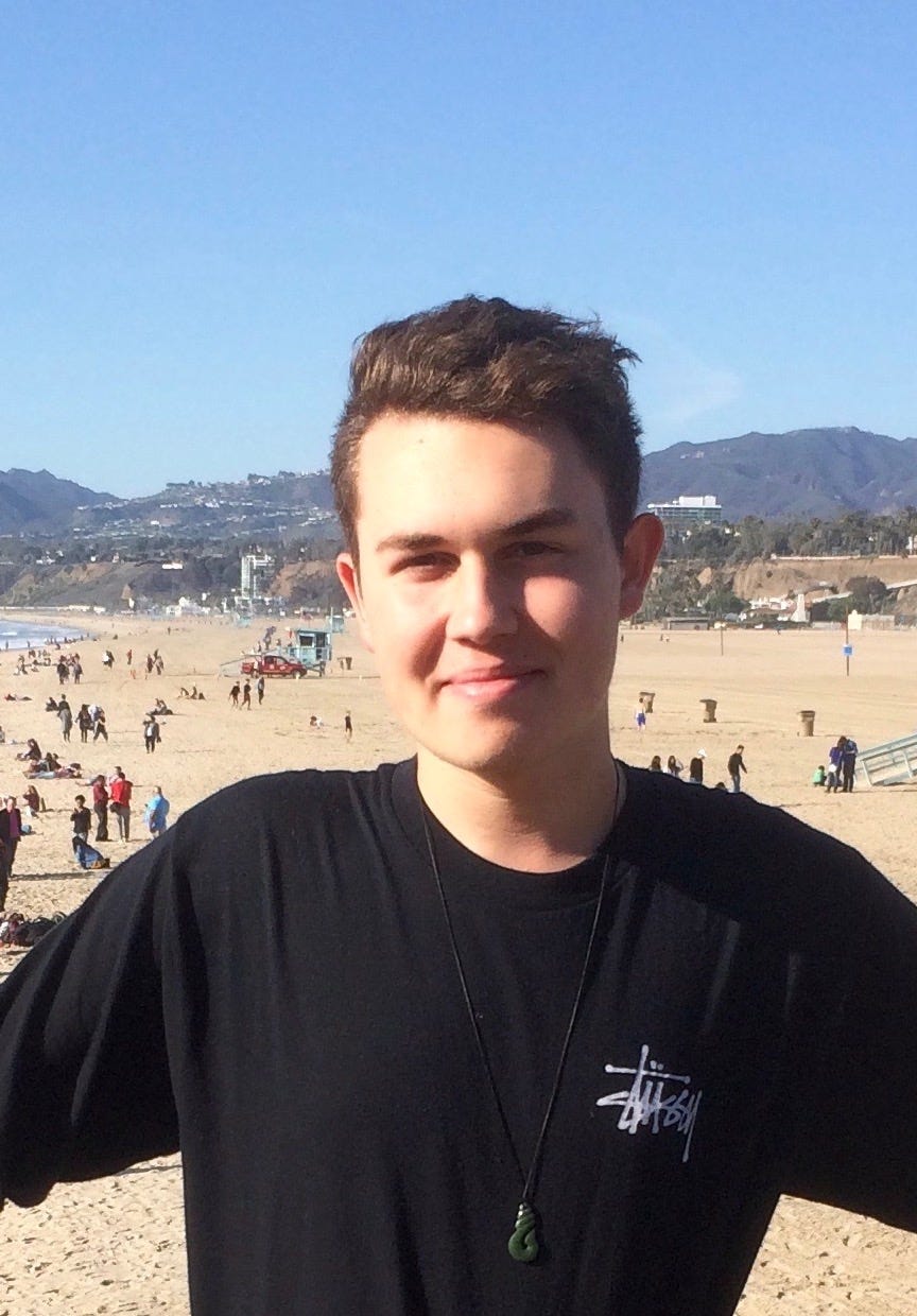 Josh Arnold – Medium