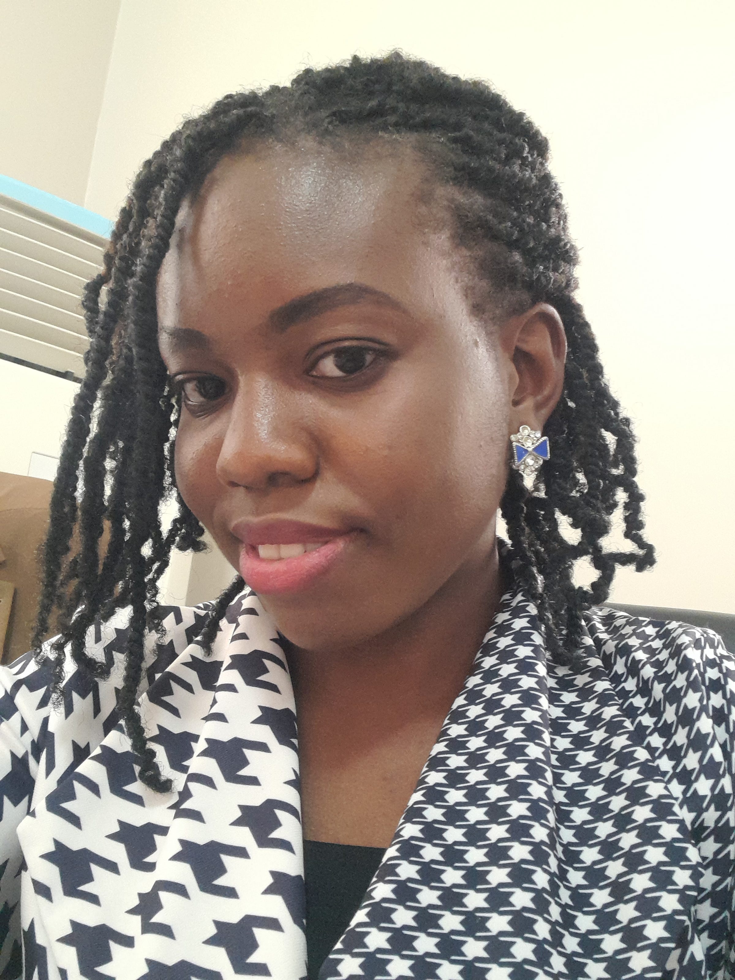Leramo Faith Tola – Medium
