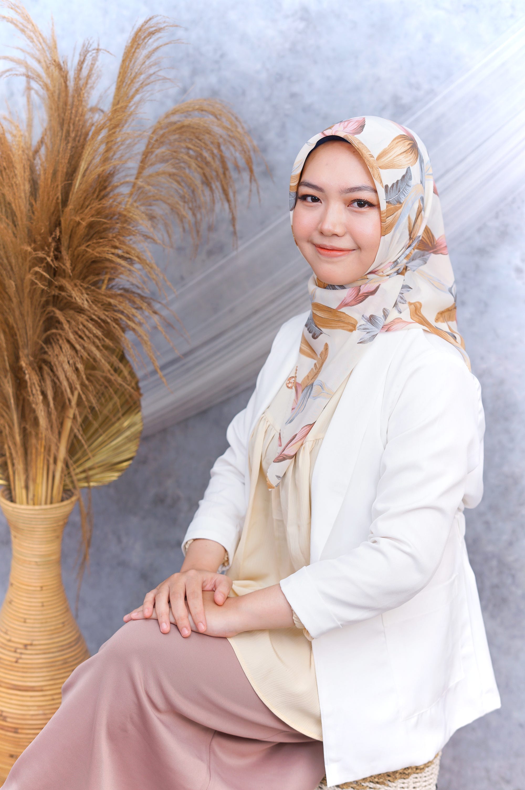 Nurul Maya Sari – Medium