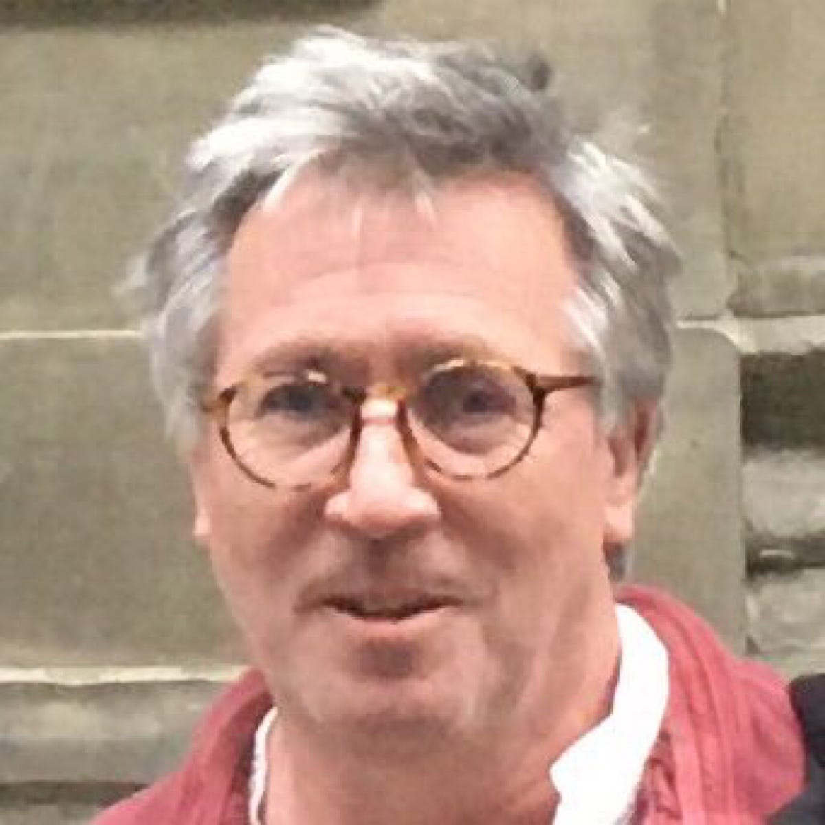 Tony Hammond – Medium