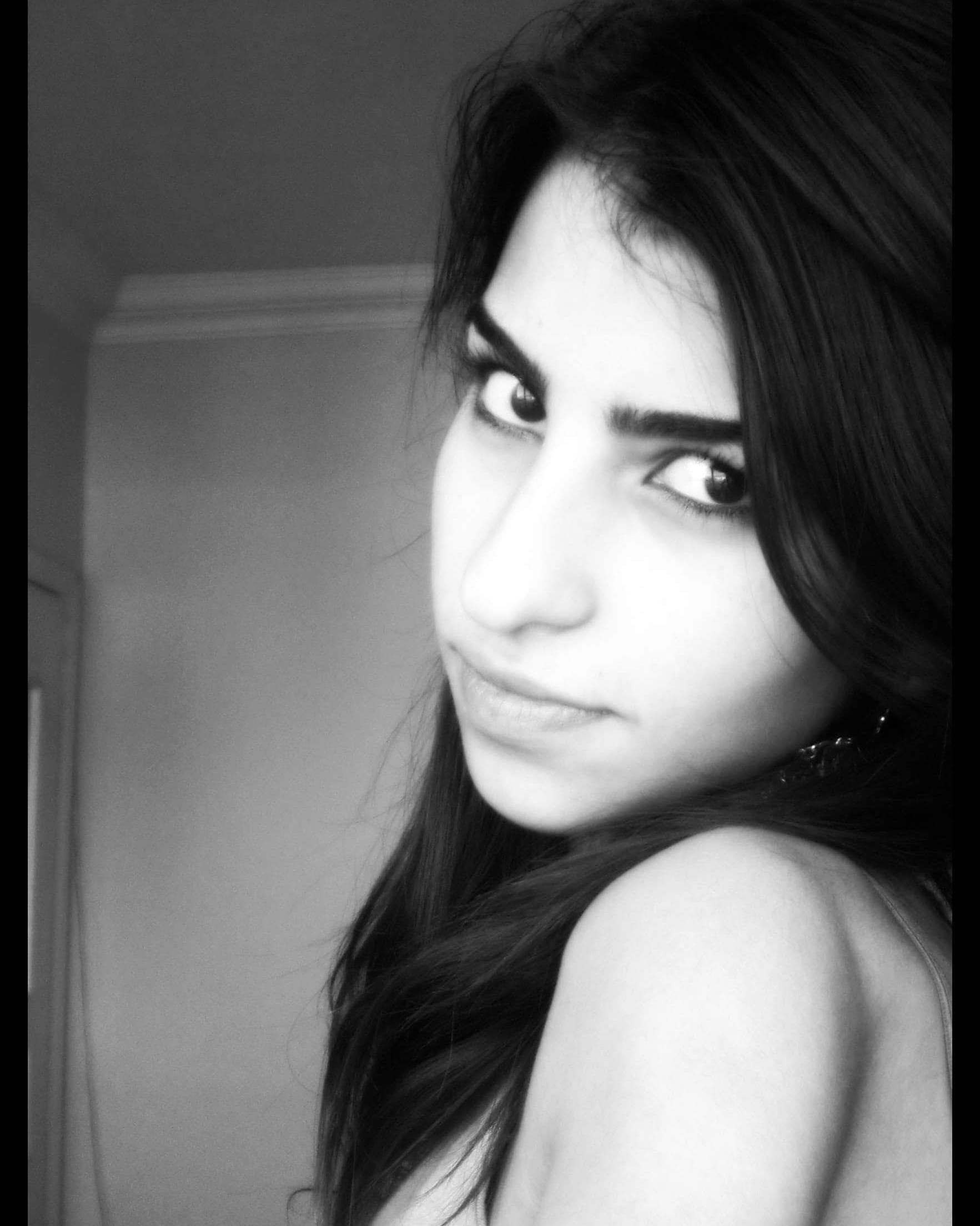 Merve Pehlivan – Medium