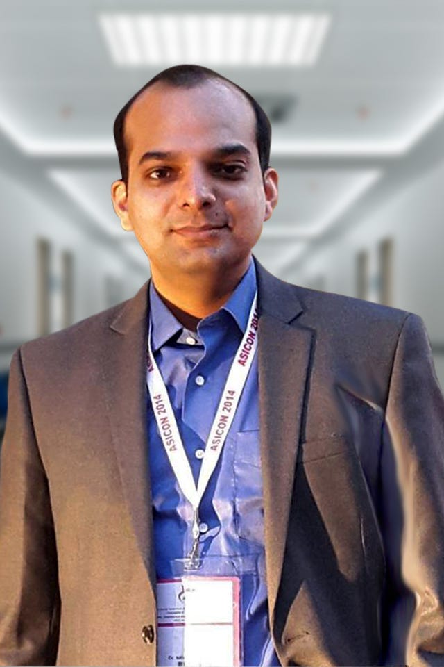 Dr. Navneet Tripathi: Breast specialist in Lucknow – Medium