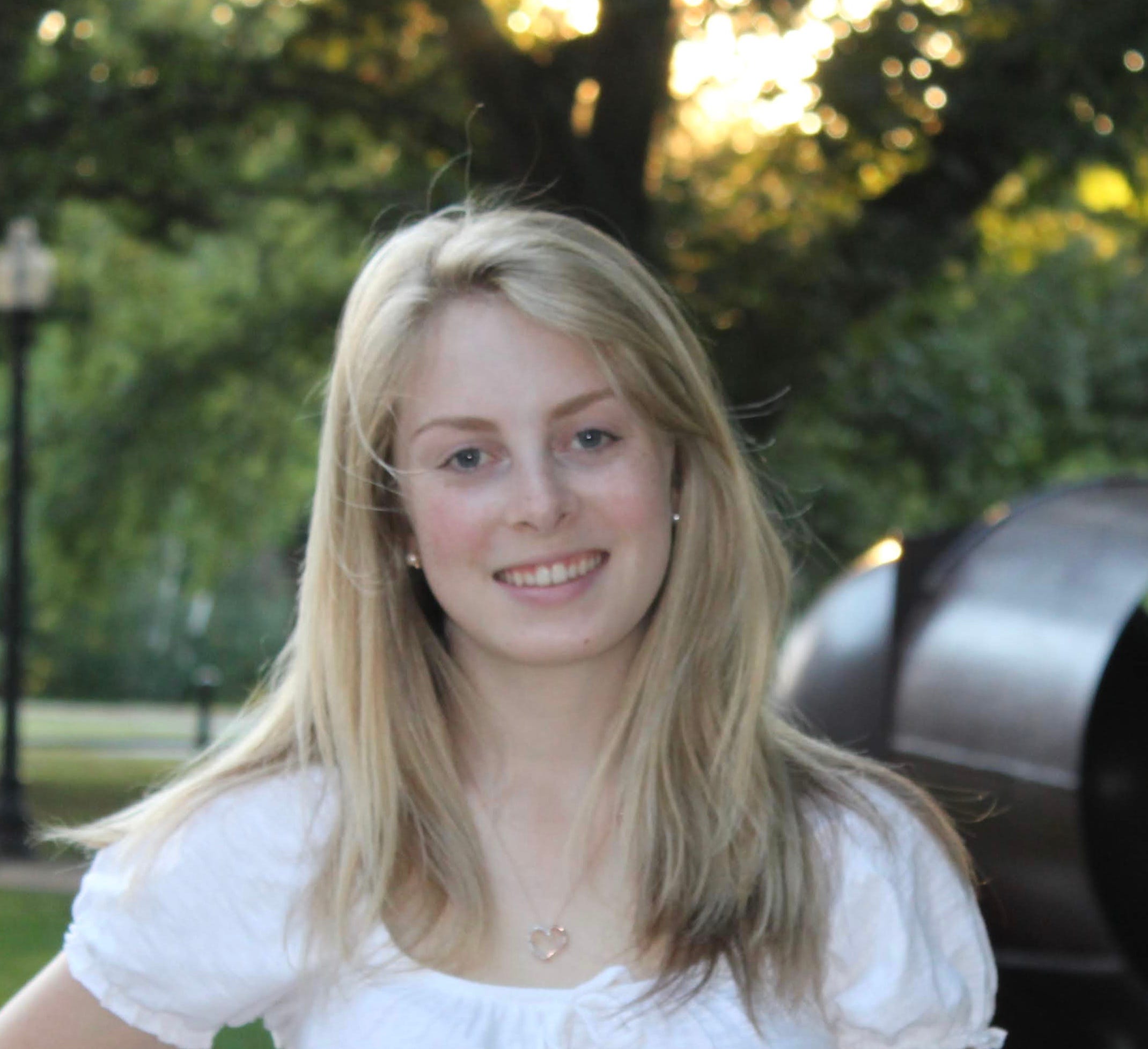 Jill Makin – Medium