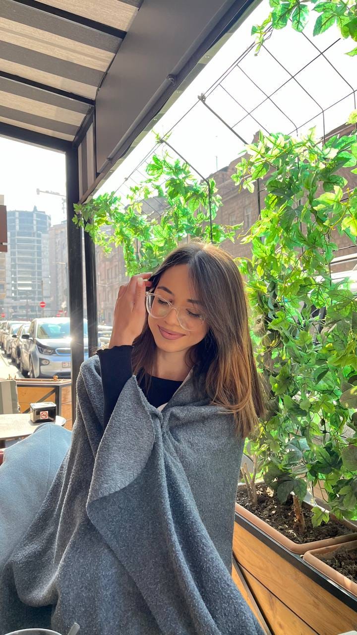 Roza Aslanyan – Medium