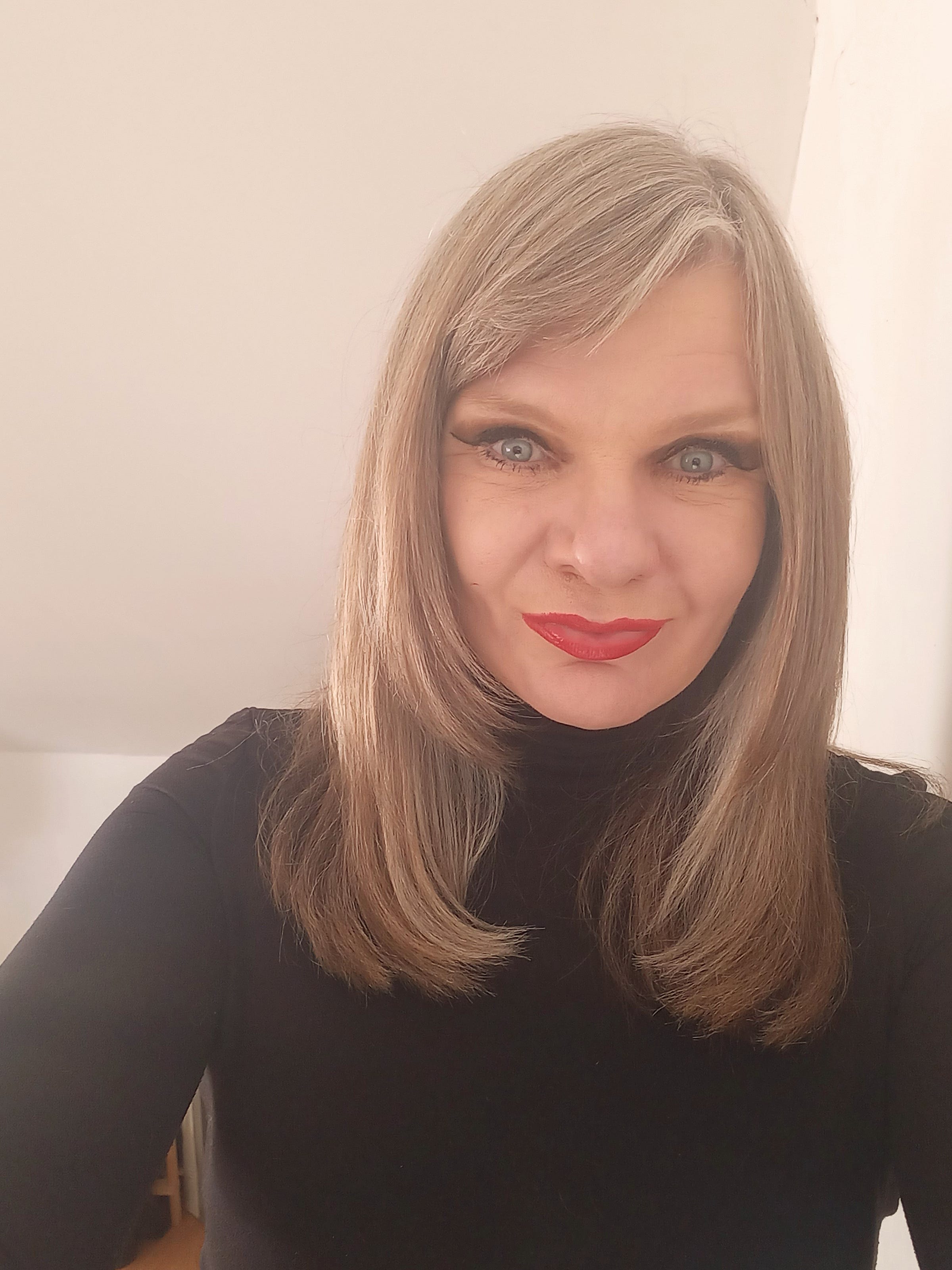 claire dean – Medium