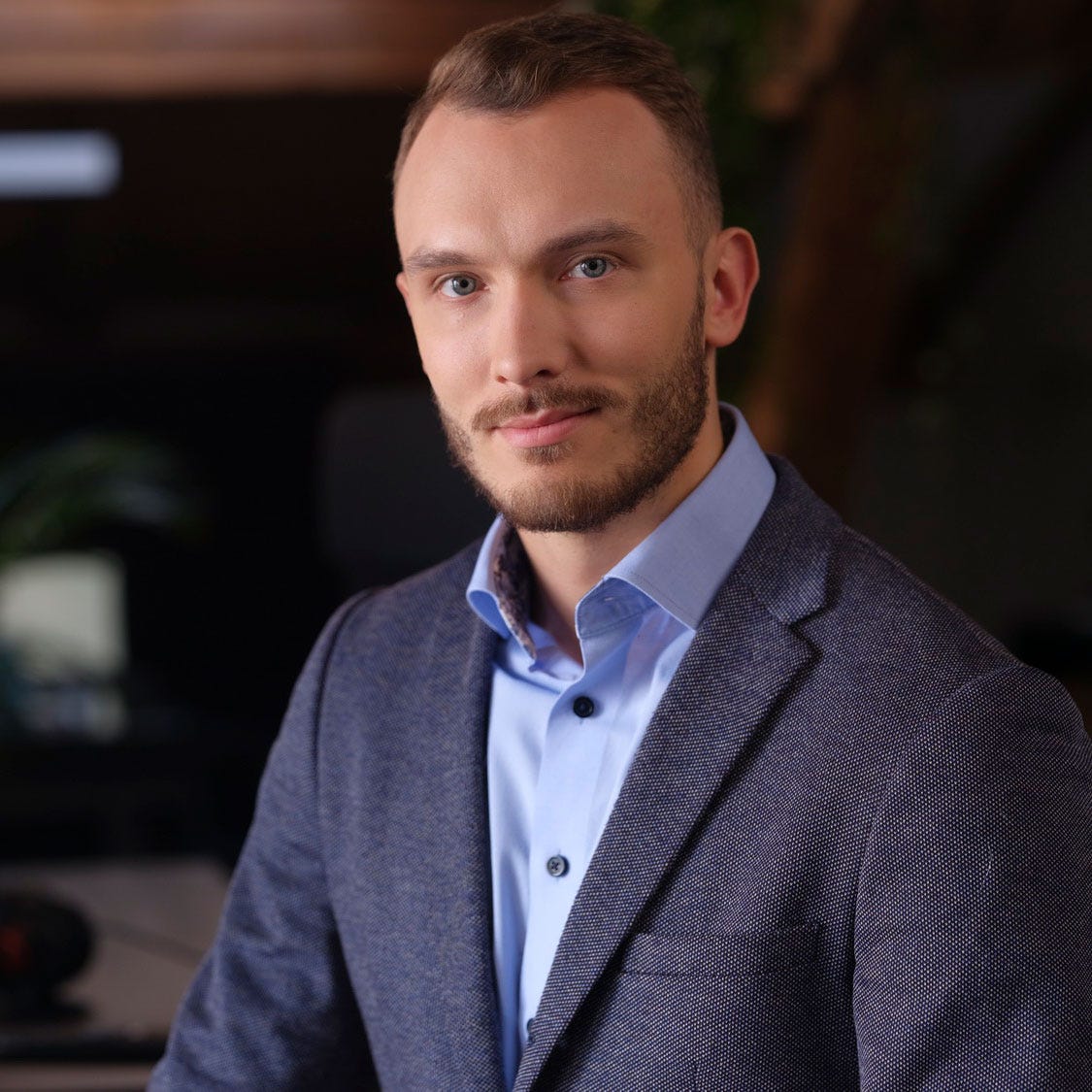 Allan Tatter – Medium