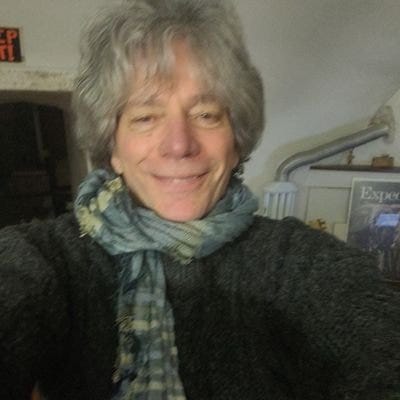 Peter Avanti – Medium
