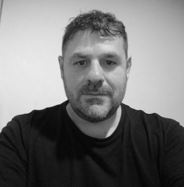 Miguel Angel – Medium