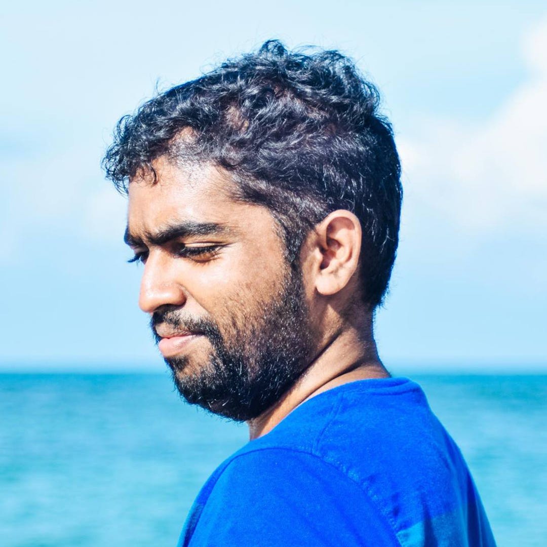 Dumidu Samarathunga – Medium
