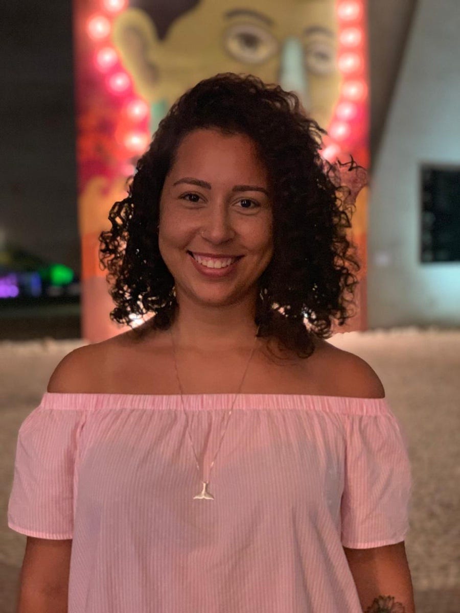 Mariah Ferreira – Medium