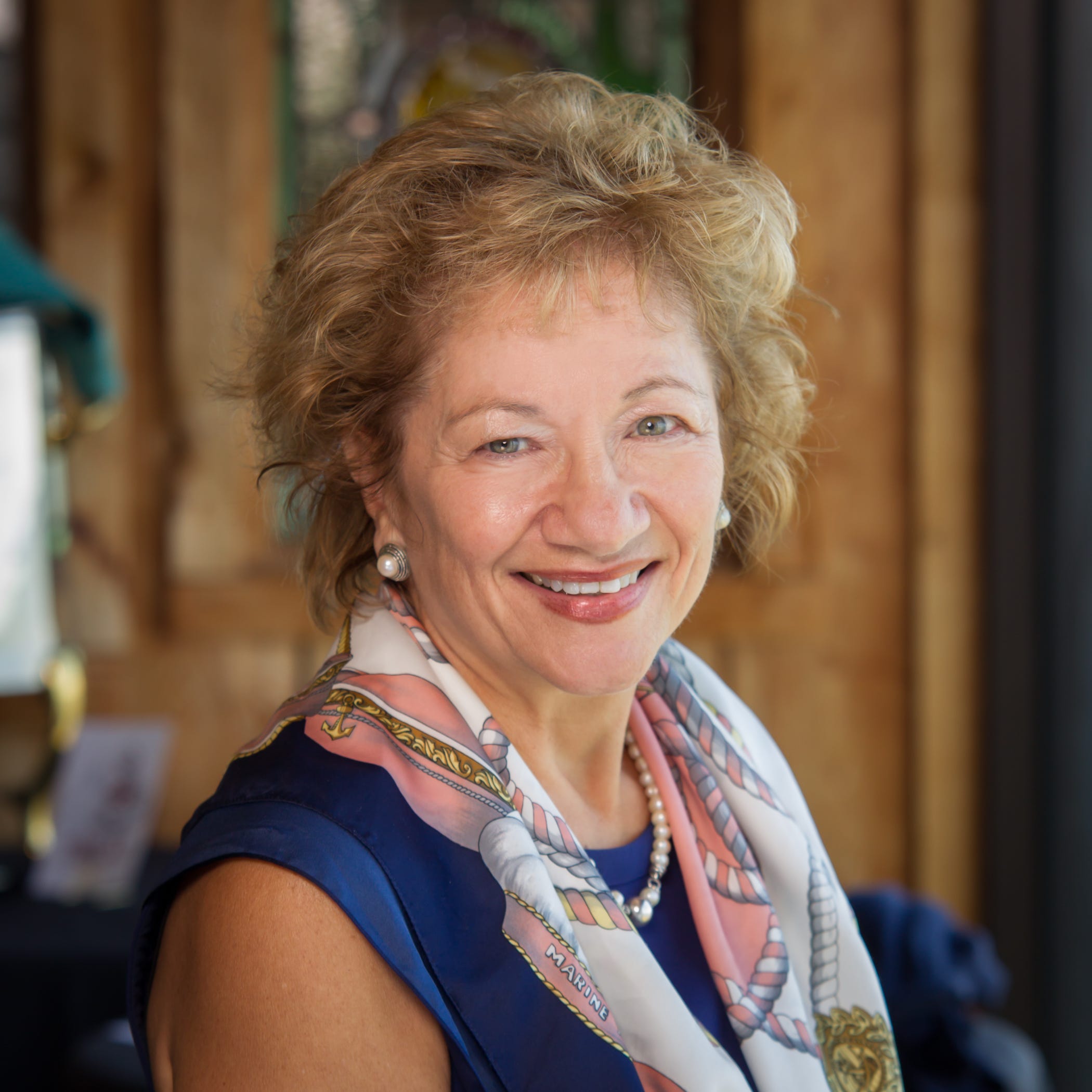 Marylou Ponzi Kay – Medium