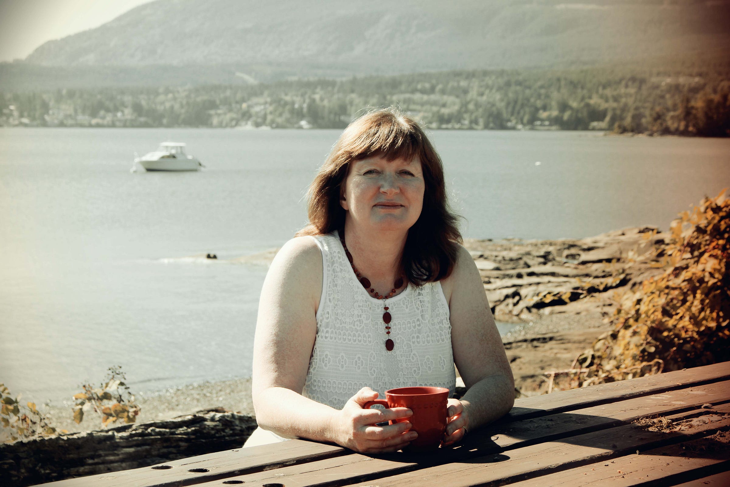 Jackie Elliott – Medium