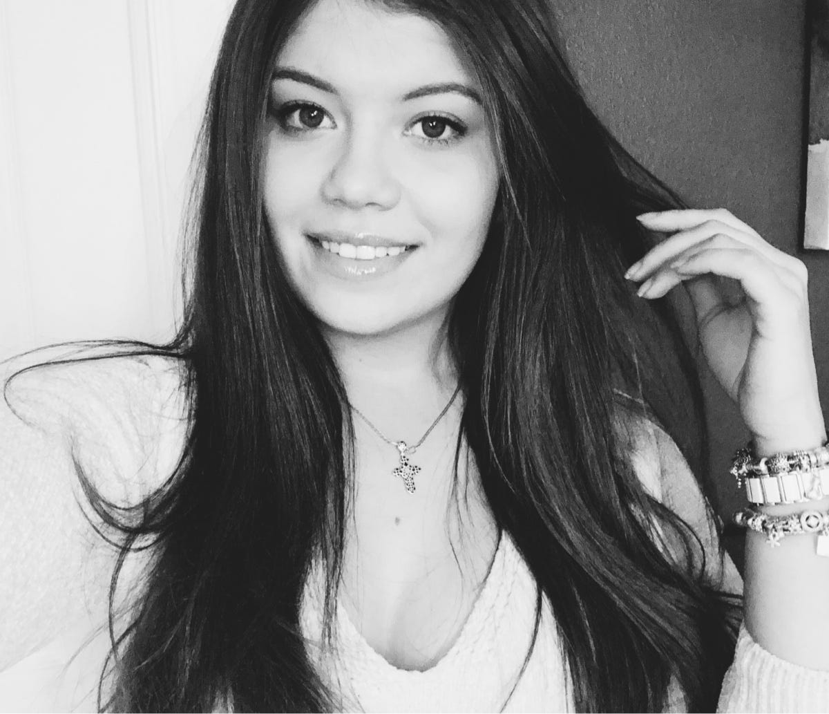 Alina Pisarenko – Medium