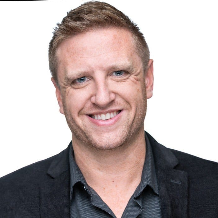 Sean Michael Kelly – Medium