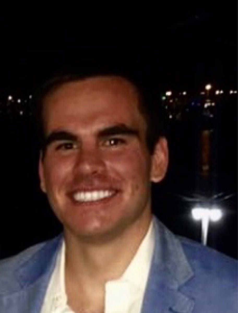 Nick Mayo – Medium