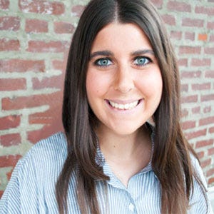 Hayley Grossman – Medium