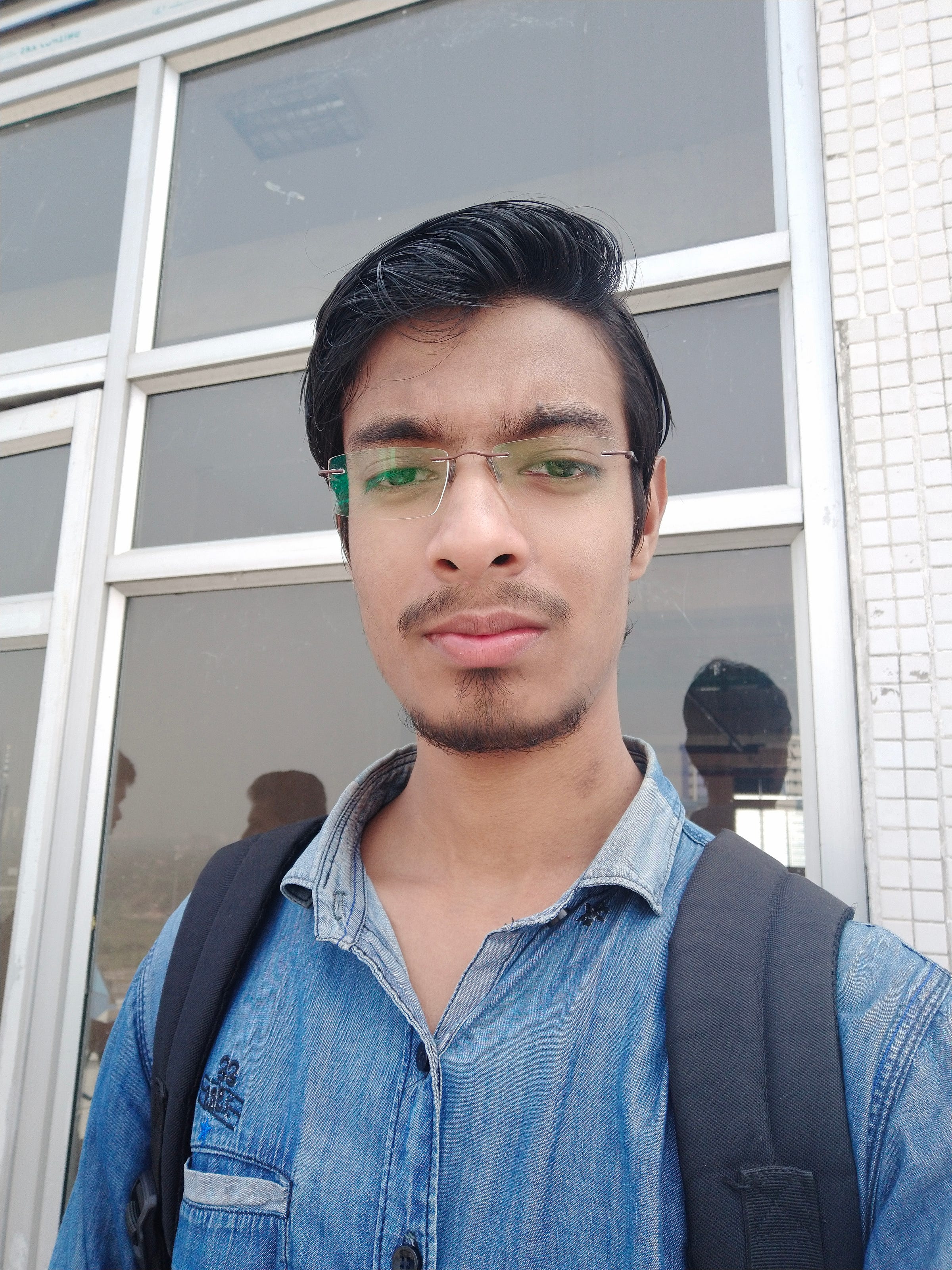 Sabir Ahammed Khan – Medium