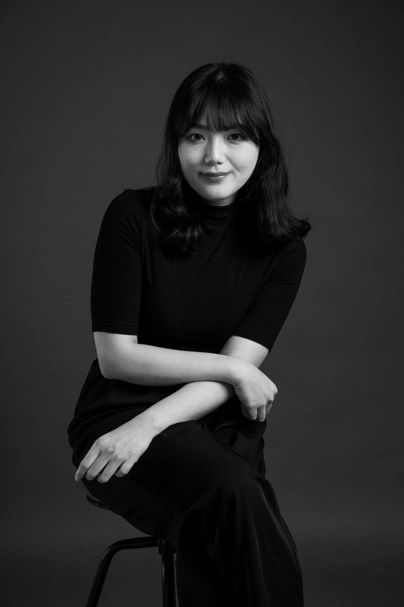 HSIAO-JOU LEE – Medium