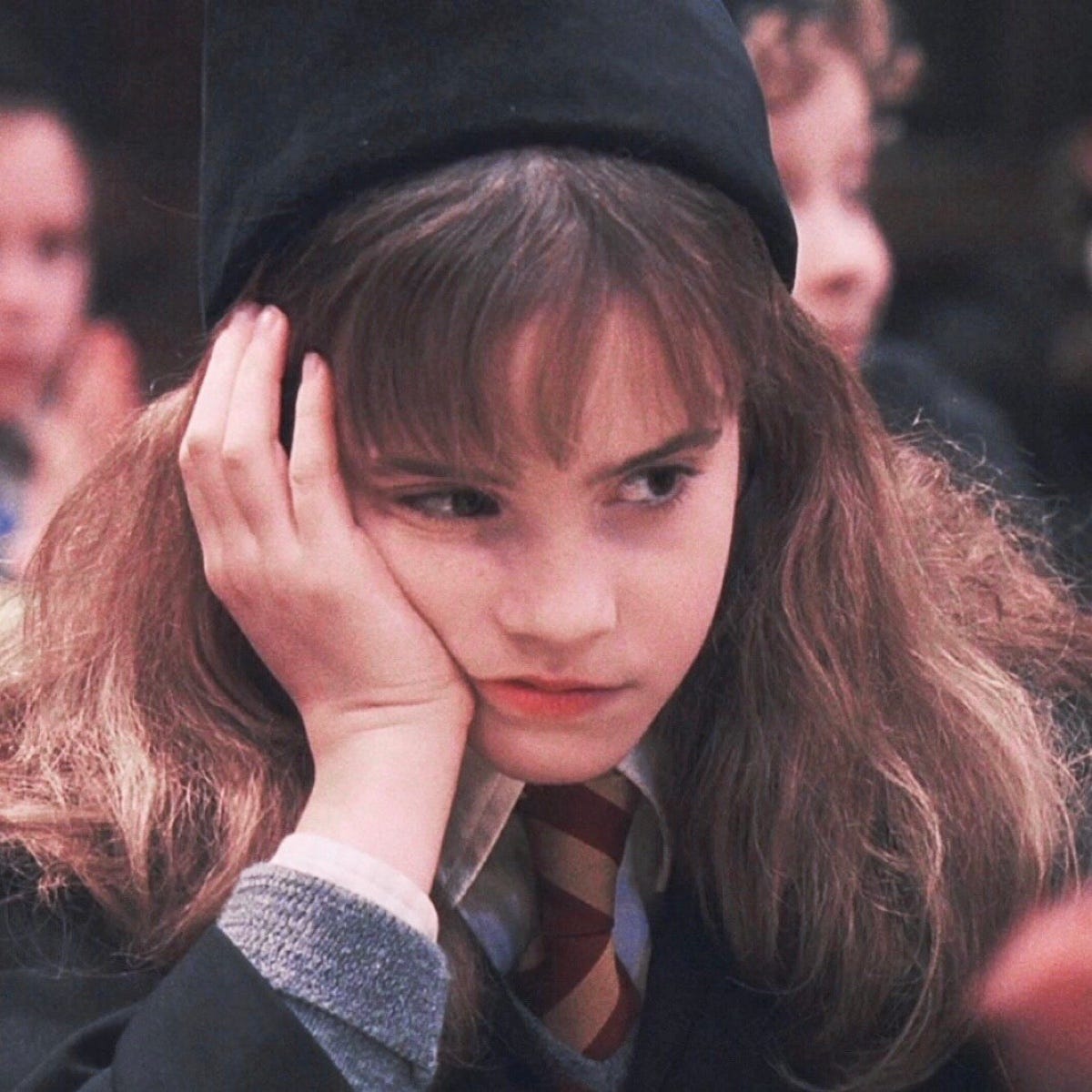 Luna Tian – Medium