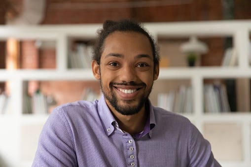 Adolfo Leeper – Medium
