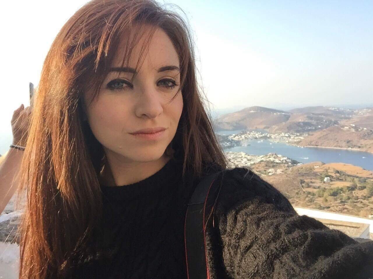 Krysta Fauria – Medium