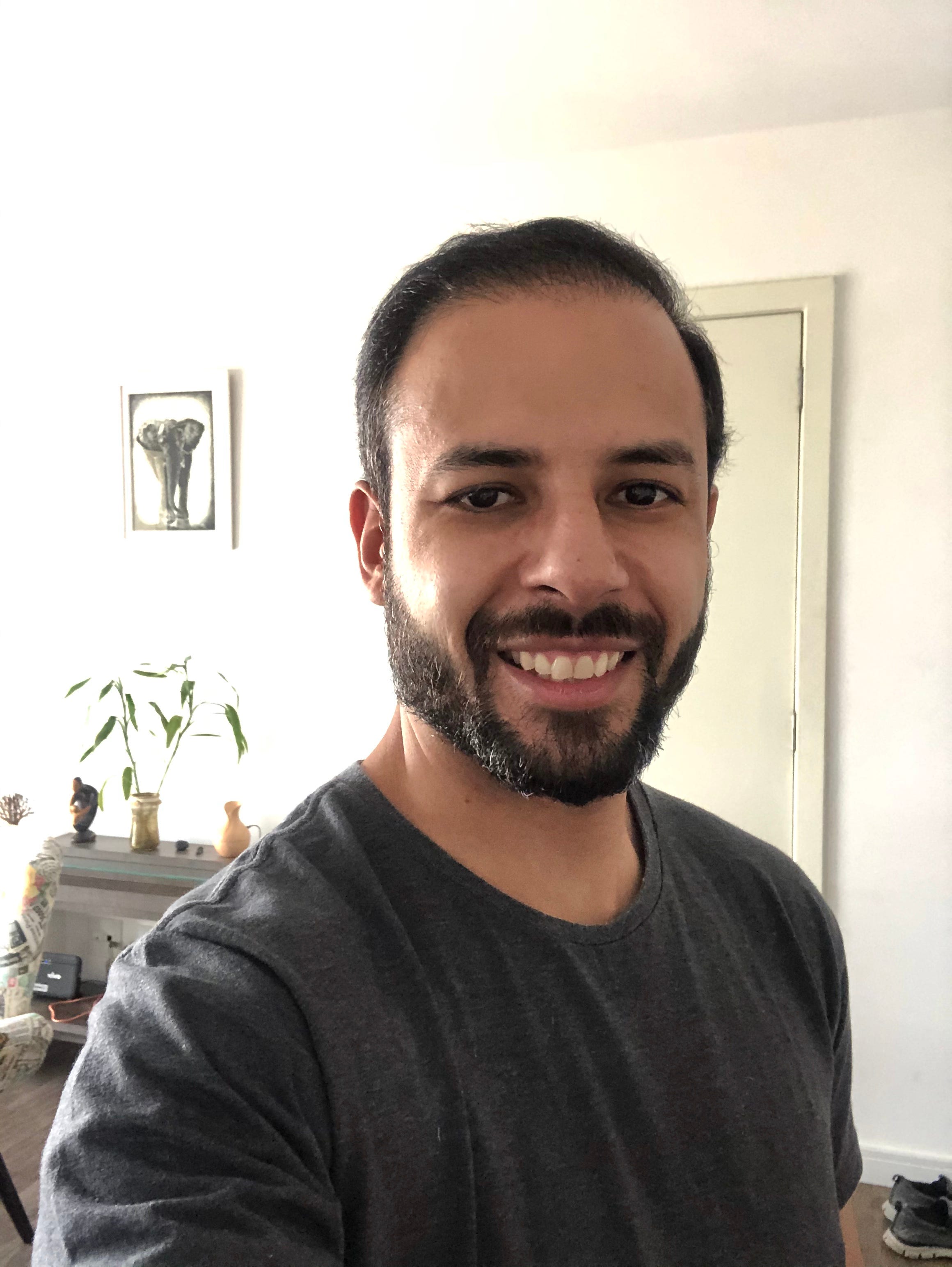 André Rodrigues – Medium