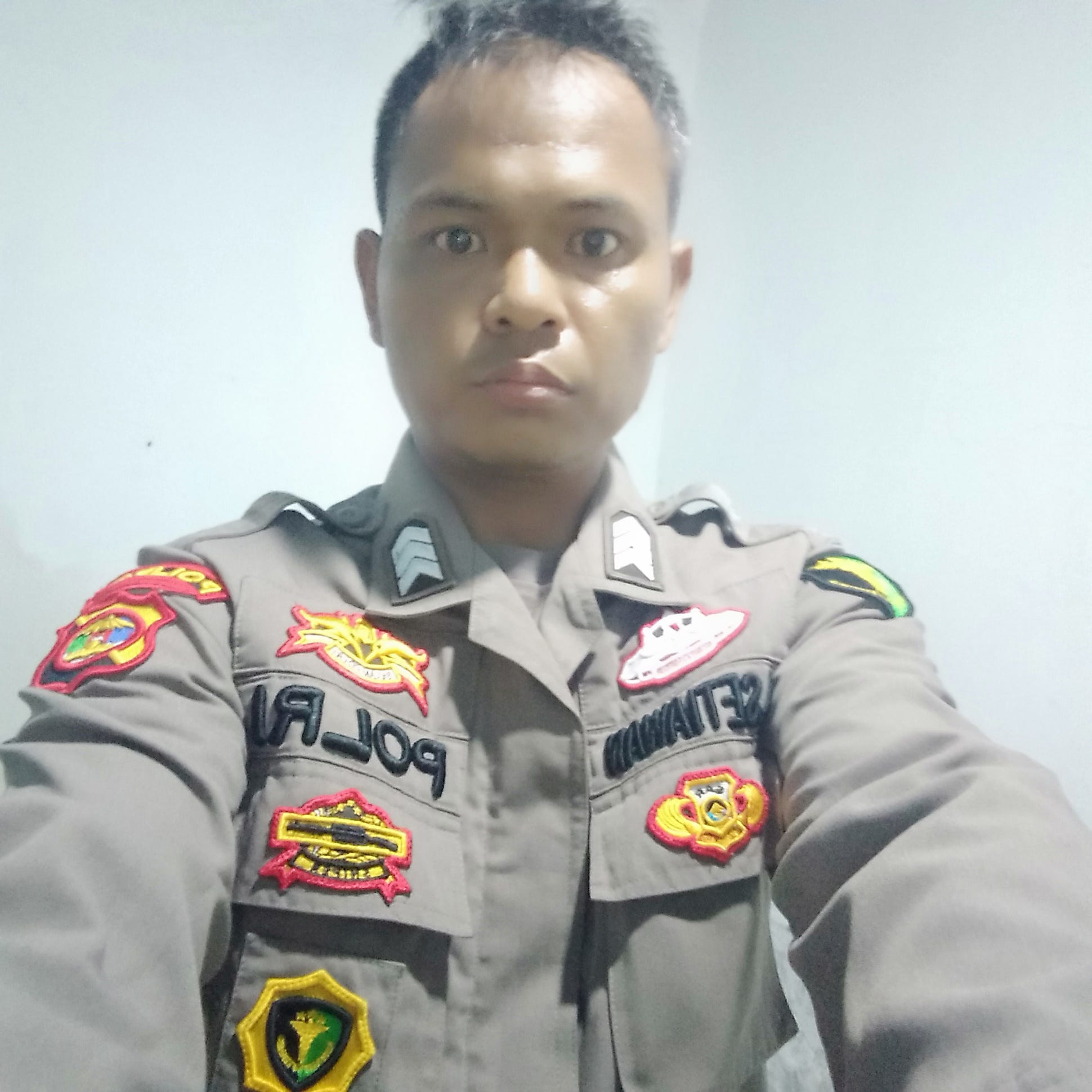 BNN ( Badan Narkotika Nasional ) RI – Medium