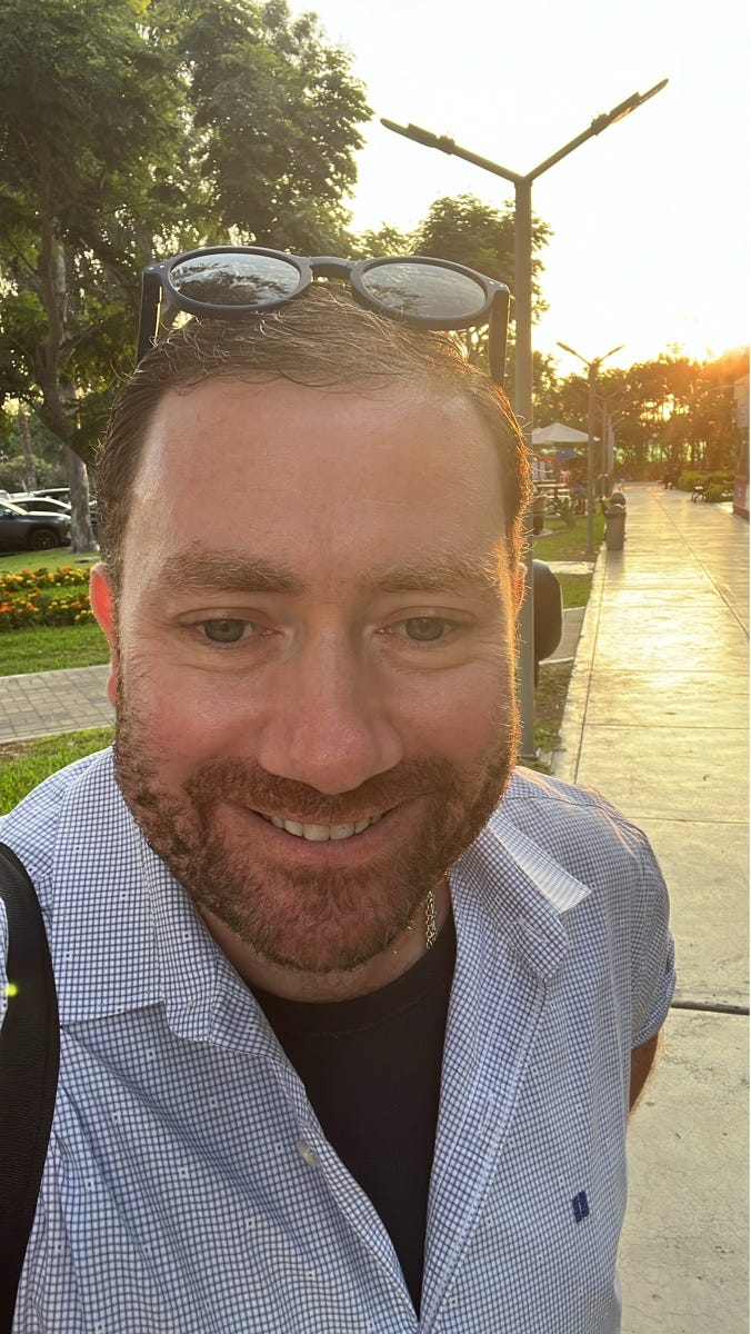 Giuseppe Eric Bartoli Bertolero – Medium