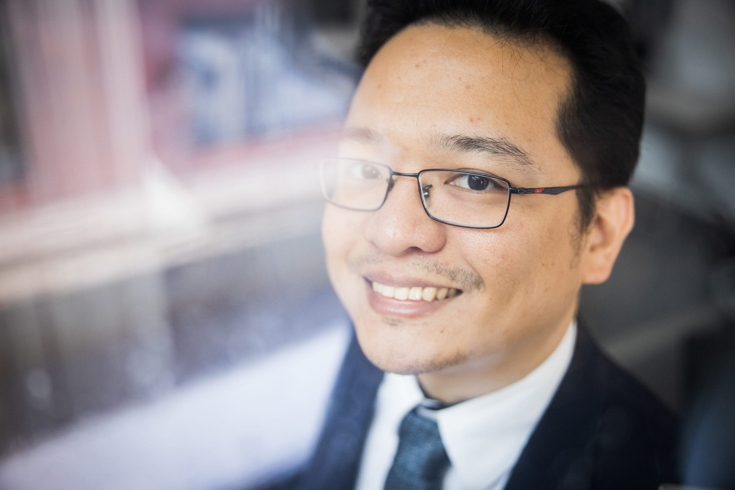 Alpha Victor – Medium