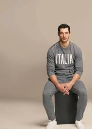 Nathan Foster – Medium