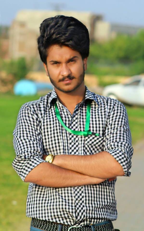 Raheel Ashraf Khan – Medium