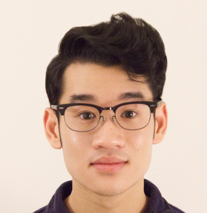 Anton Paras – Medium
